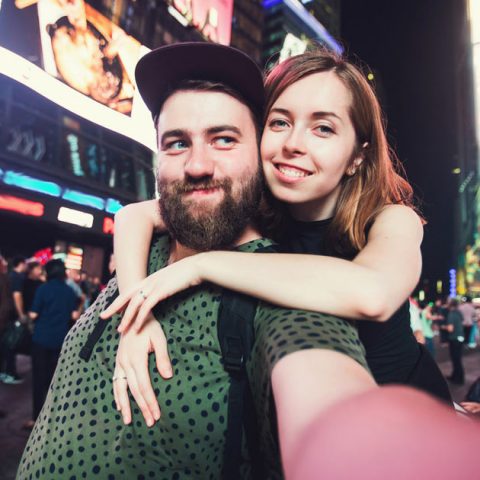 Transgender Dating 101: A Guide to Navigating the Online Dating Scene